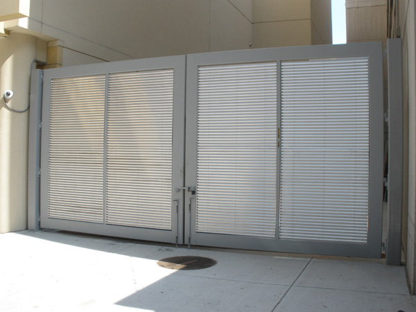 Why Installing a Gate Alongside Your Louvers is Useful